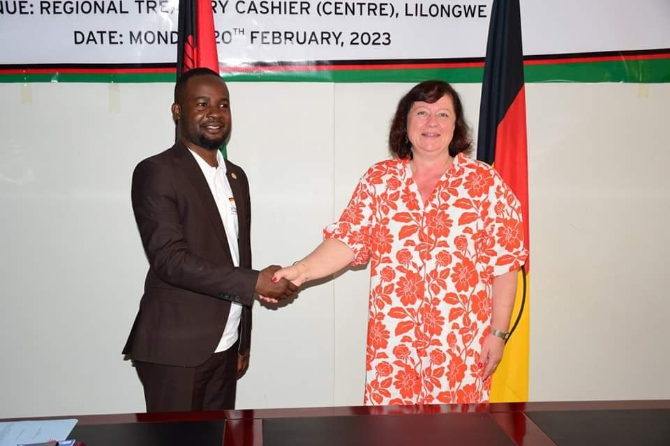 Finance Minister Gwengwe hails IFMIS - Malawiana Times