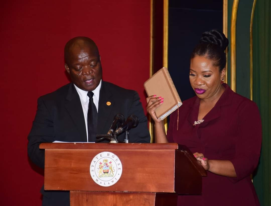 Newly appointed cabinet ministers, deputies take oath of office ...
