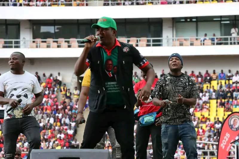 Dan Lu and Skeffa Chimoto thrill crowds at MCP manifesto launch ...